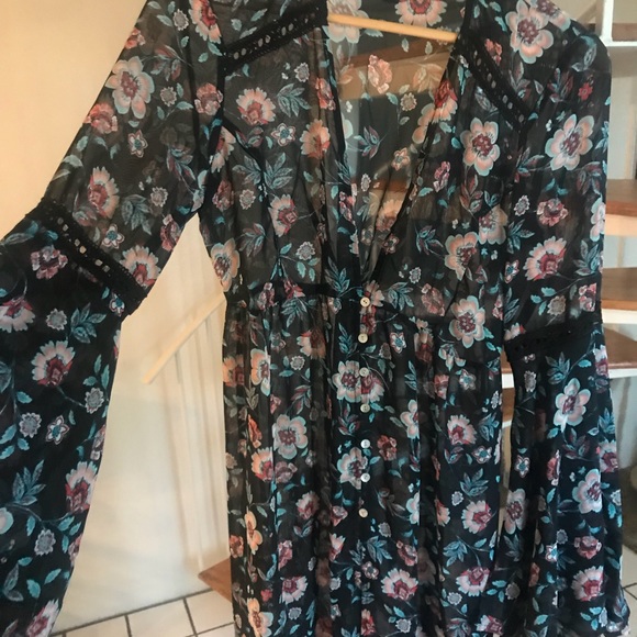 Forever 21 | Swim | Forever 2 Hippie Floral Bell Sleeve Swim Cover Up ...